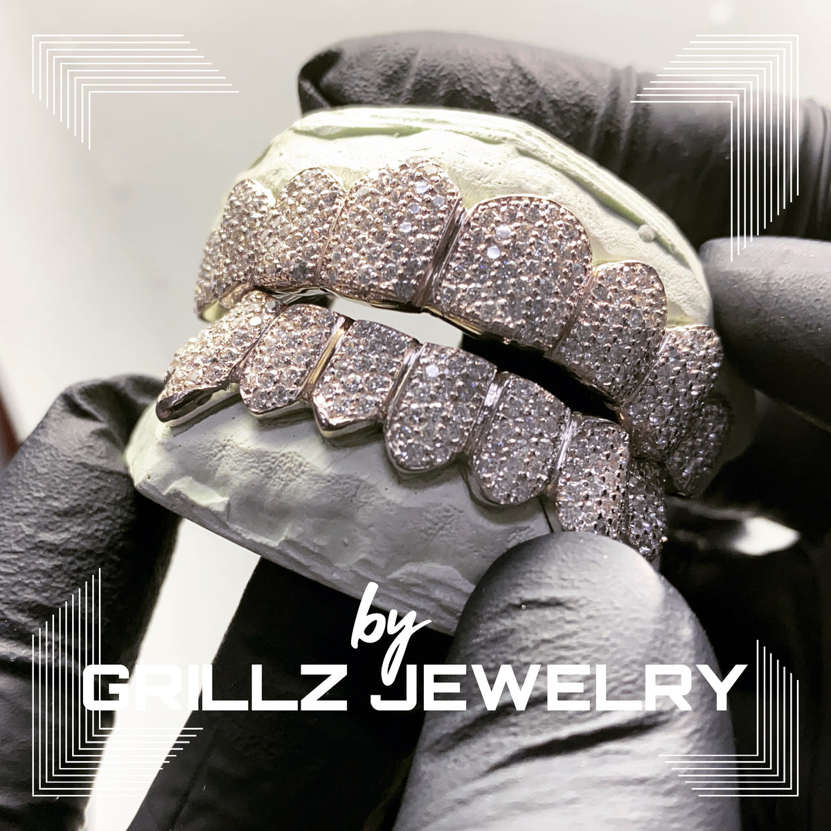 Grillz | White diamond Iced-out grillz – Grillz Jewelry